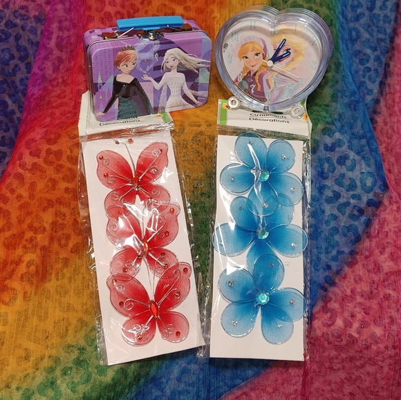 Disney | Toys | Disney Frozen Clock Collection Set | Poshmark